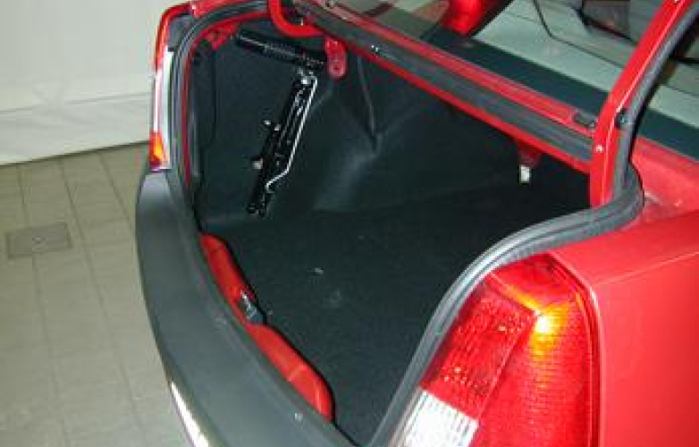 Dacia Logan 1.6MPI 4dr saloon | RiDC