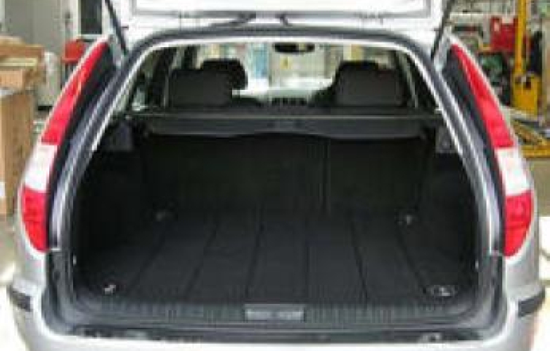 Ford Mondeo Ghia 2.0 5dr estate | RiDC