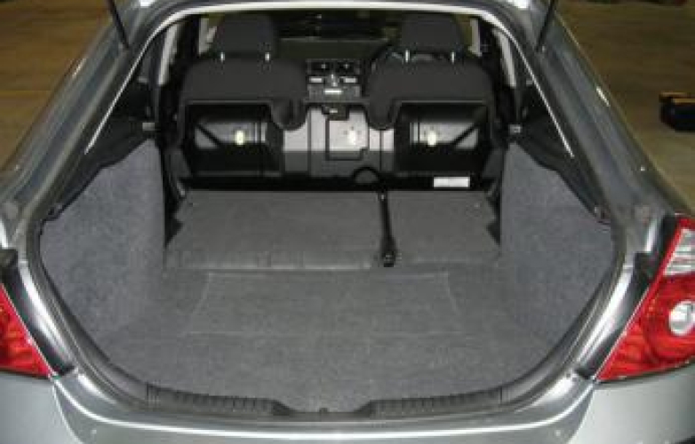 Ford Mondeo TDCi Ghia 2.0 5dr hatch | RiDC