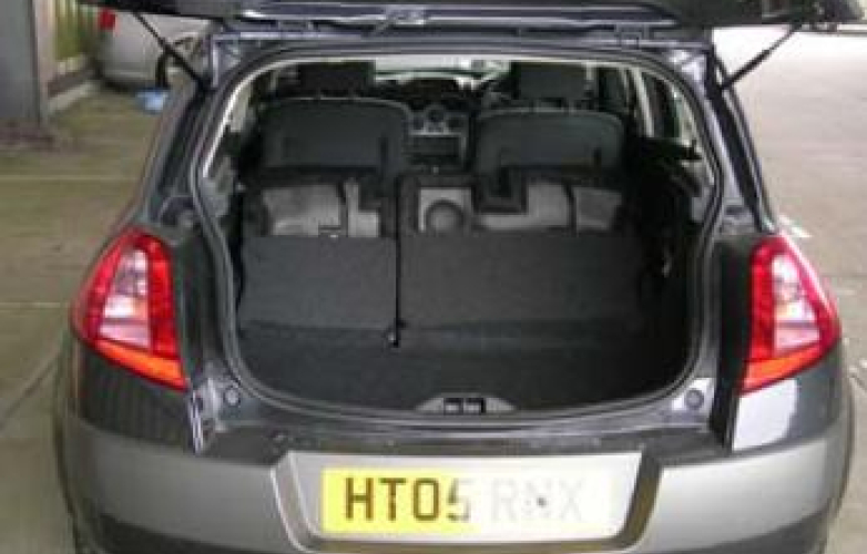 Renault Megane TurboDynamique 2.0 5dr hatch | RiDC