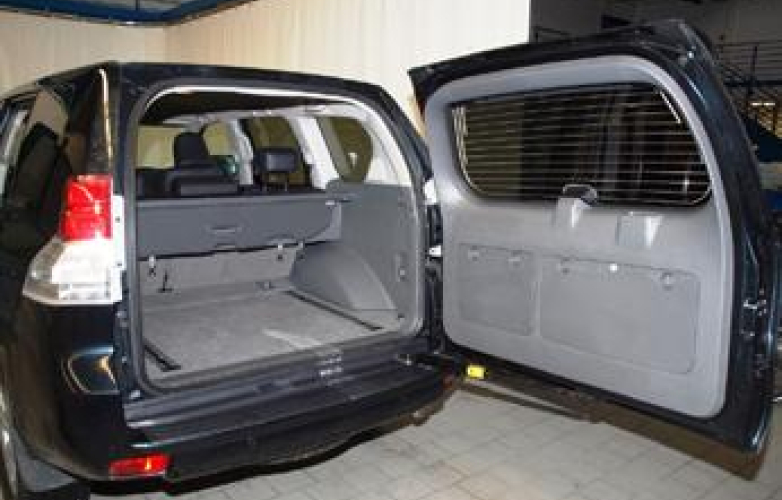 Toyota Land Cruiser Executive 3.0D 4D 5dr 4x4 2010 | RiDC