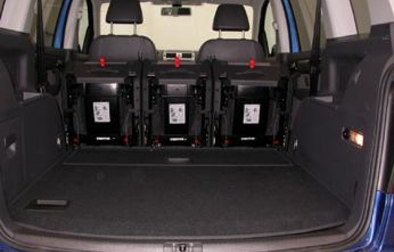 Volkswagen Touran Highline 1.4 TSi DSG 5dr MPV 2008 | RiDC