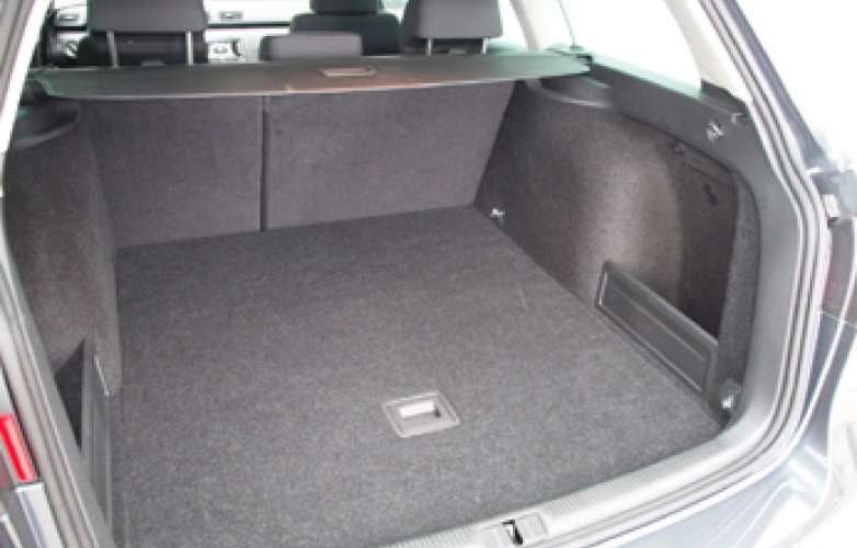 Volkswagen Passat Variant 1.6 TDi 5dr estate 2010 | RiDC