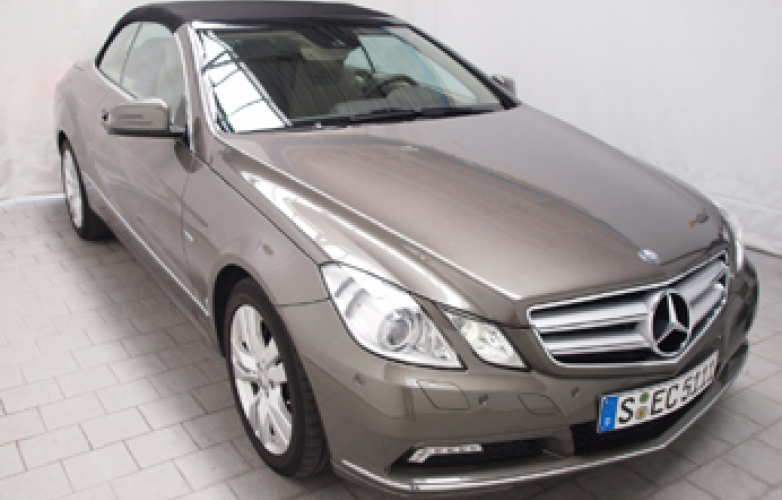Mercedes Benz E 220 Cabriolet Elegance 220 CDi Blue Efficiency 2dr ...