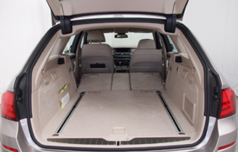 BMW 520d Touring 5dr estate 2010 | RiDC