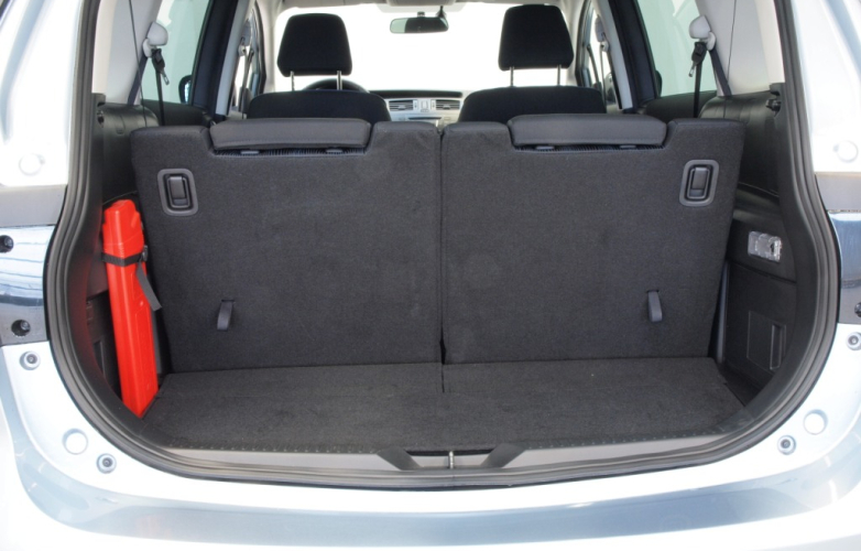 Mazda 5 Center-Line 1.8 MZR 5dr MPV 2010 | RiDC