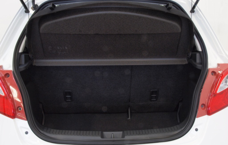 Mazda 2 Active 1.3 5dr hatch 2010 | RiDC