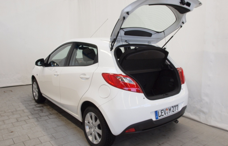 Mazda 2 Active 1.3 5dr hatch 2010 | RiDC