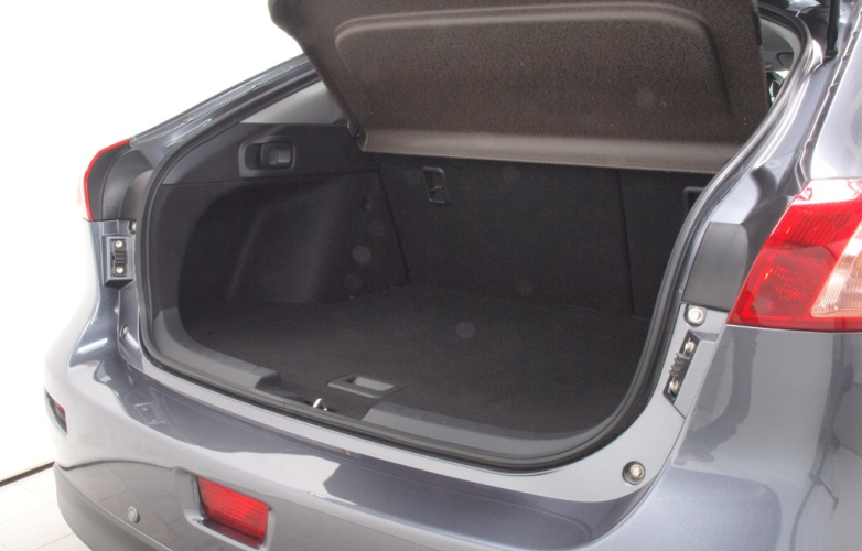 Mitsubishi Lancer Sportback Edition 1.6 ClearTec 5dr hatch 2011 | RiDC