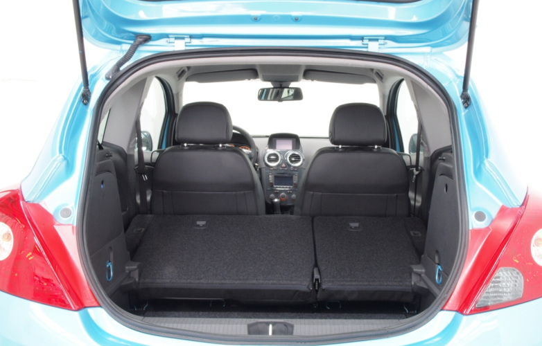 Vauxhall Corsa Innovation 1.4 Twinport 3dr hatch 2011 | RiDC