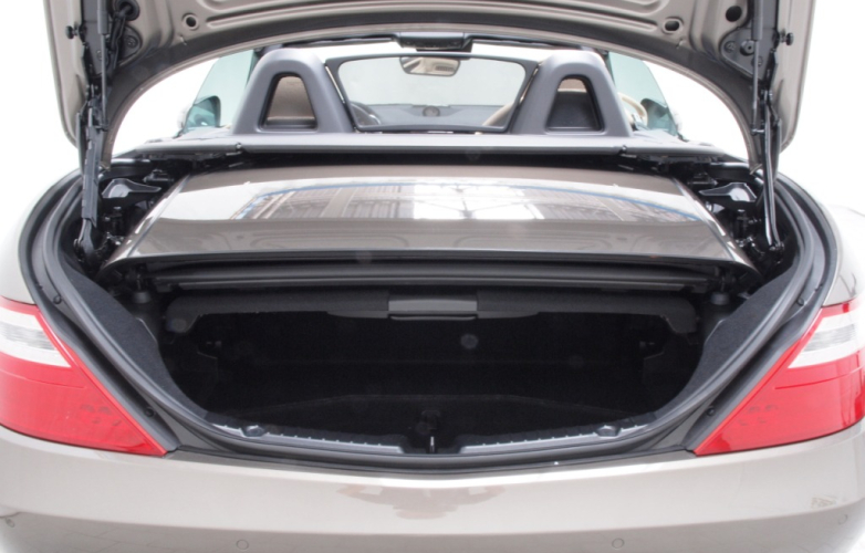 Mercedes Benz SLK 200 Blue Efficiency 2dr convertible 2011 | RiDC