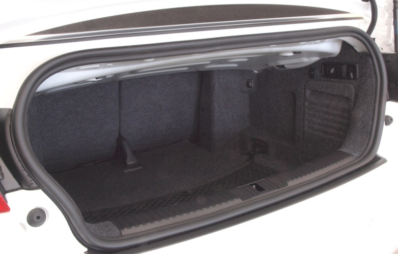 Audi A3 Cabriolet Ambition 1.4 TFSI 2dr convertible 2011 | RiDC