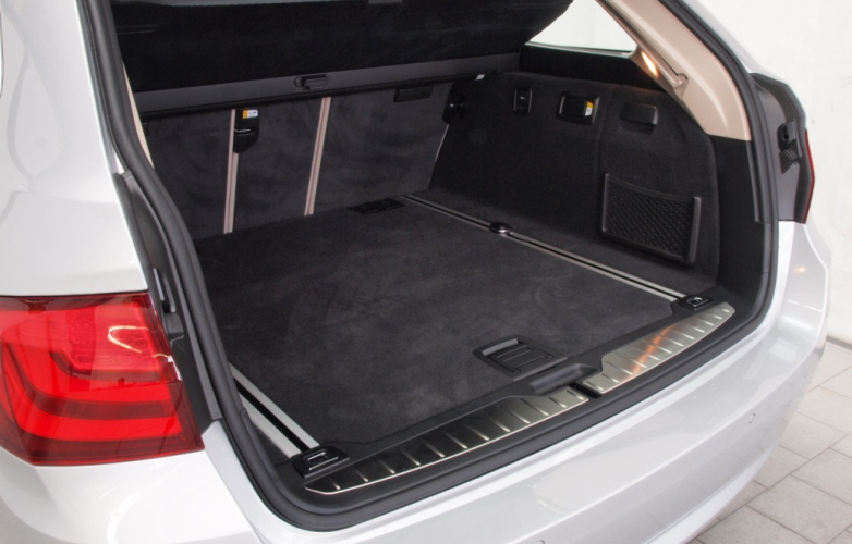 BMW 520i touring 2.0 5dr estate 2011 | RiDC