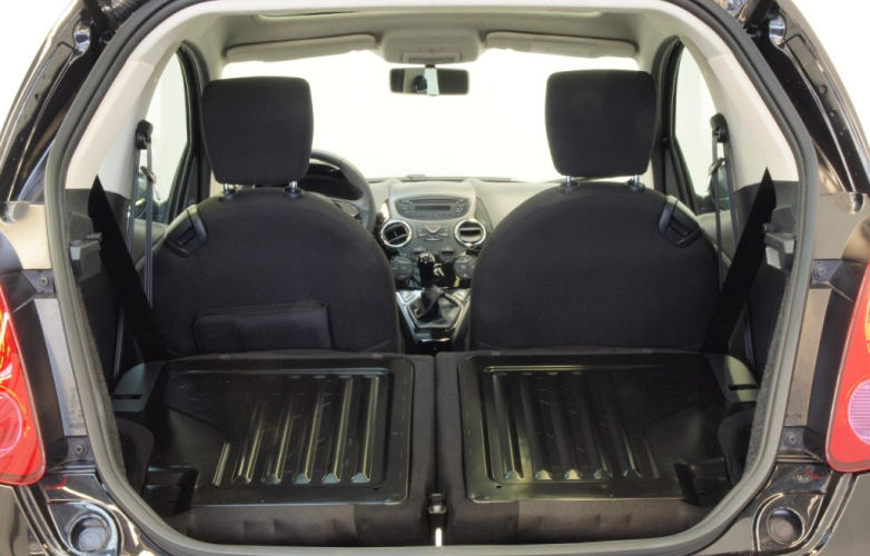 Ford KA Titanium 1.2 51kW 3dr hatch 2011 | RiDC