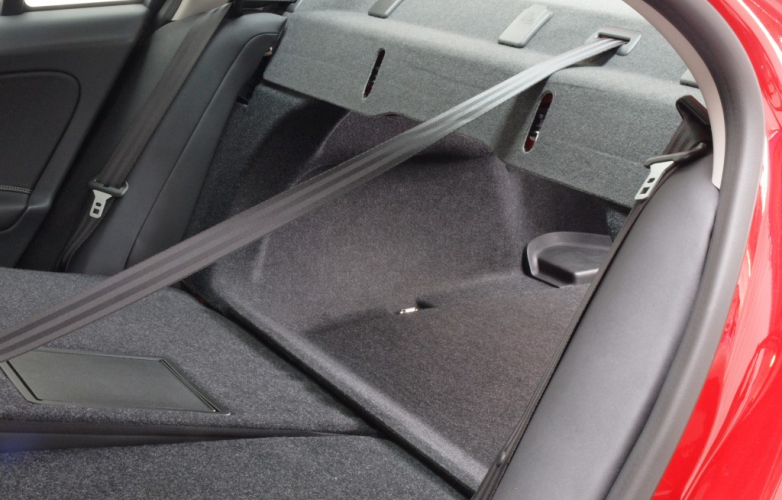 Volvo S60 T3 R Design 1.6 110kW 4dr saloon 2012 | RiDC