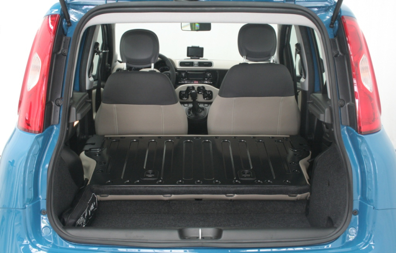 Fiat Panda Lounge 1.2 8V 51 kW 5dr hatch 2012 | RiDC