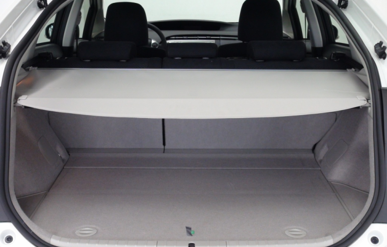 Toyota Prius 1.8 Hybrid 5dr hatch 2012 | RiDC