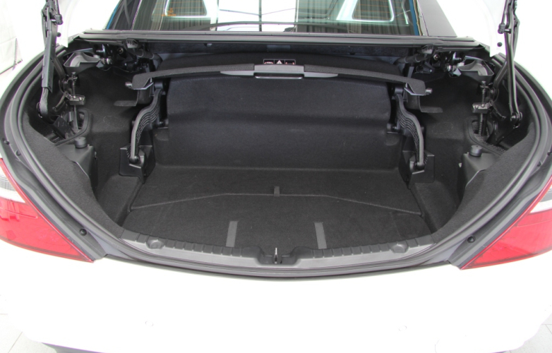 Mercedes Benz SLK 55AMG Speedshift Plus 2dr convertible 2012 | RiDC