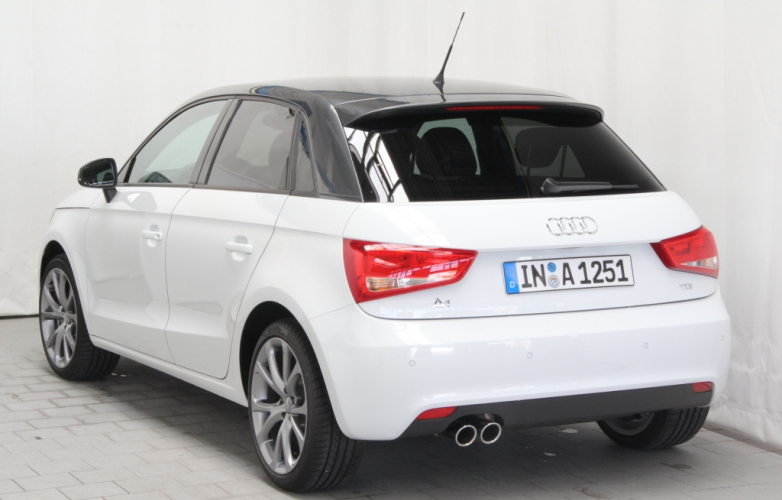 Audi A1 Sportback Ambition 2.0 TDI 105 5dr hatch 2012 | RiDC