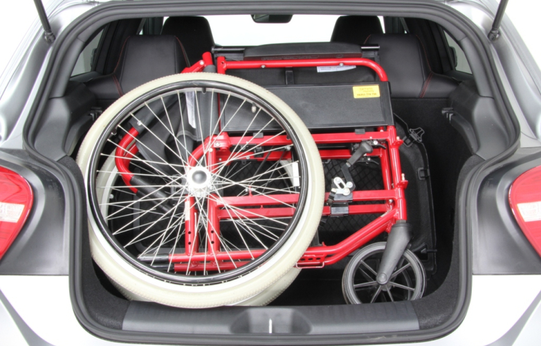 Mercedes Benz A180 Blue EFFICIENCY AMG Sport 180 1.6 90kW 5dr hatch ...