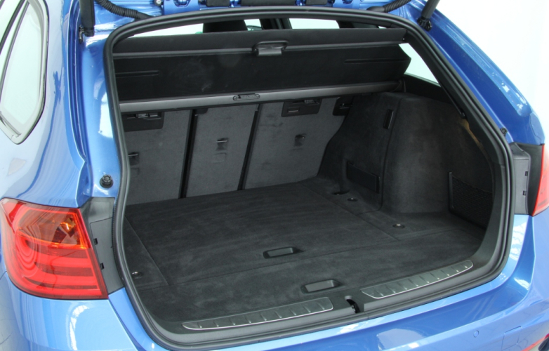 BMW 330d Touring 3.0 Diesel 5dr estate 2013 | RiDC