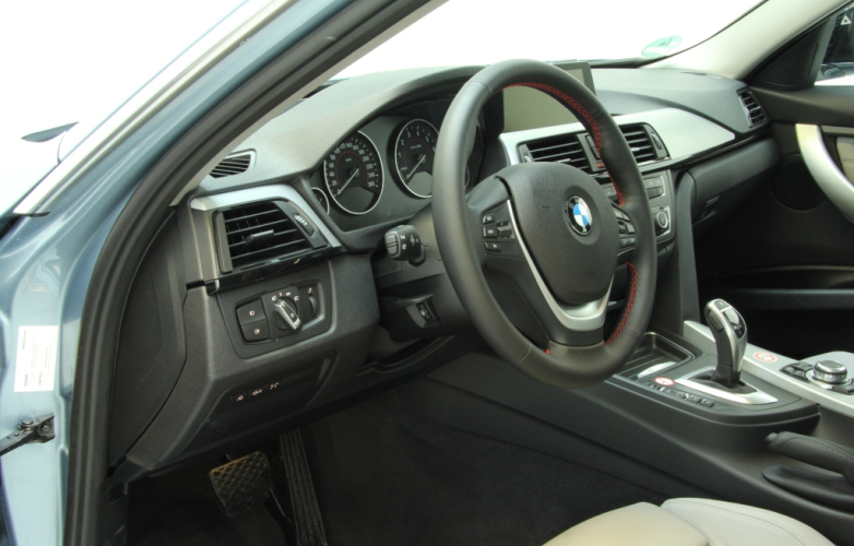 BMW Active Hybrid 3 Sport Line 3.0i 4dr saloon 2013 | RiDC