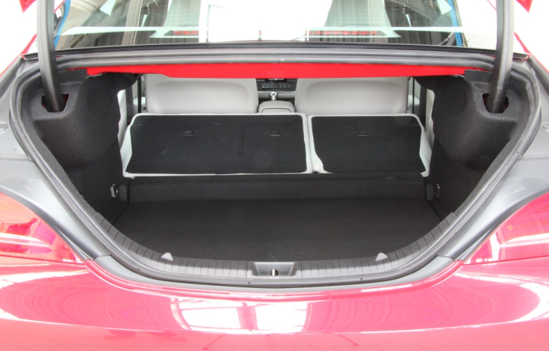 Mercedes Benz CLA Urban 180 1.6 90kW 122 PS 4dr coupe 2013 | RiDC