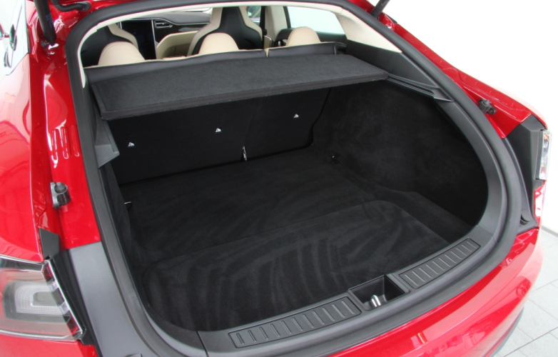 Tesla Model S Performance Signature E-Motor 310kW 422 PS 5dr hatch 2013 ...