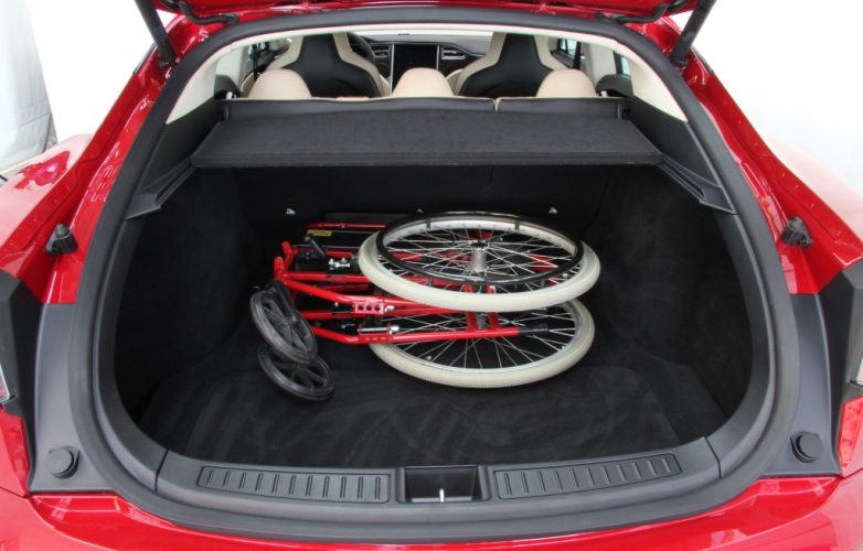 Tesla Model S Performance Signature E-Motor 310kW 422 PS 5dr hatch 2013 ...