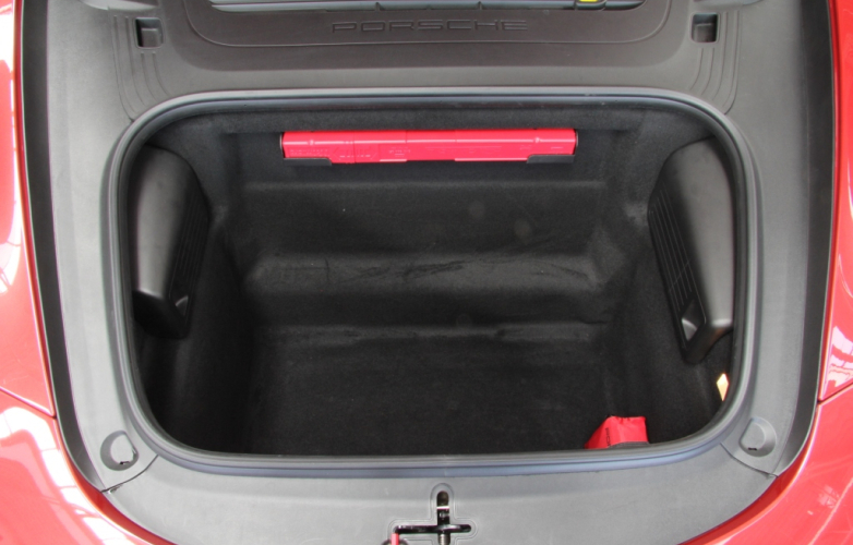 Porsche 911 Carrera 2dr convertible 2013 | RiDC