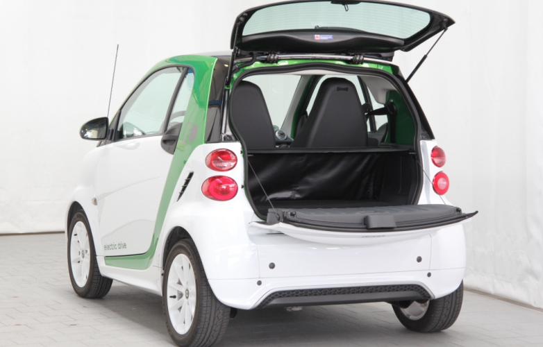 Smart fortwo coupe electric drive 55kW 75 PS 3dr hatch 2013 | RiDC