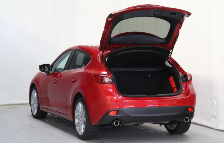 Mazda 3 Sports Line SKYACTIV D 150 110kW 5dr hatch 2013 | RiDC
