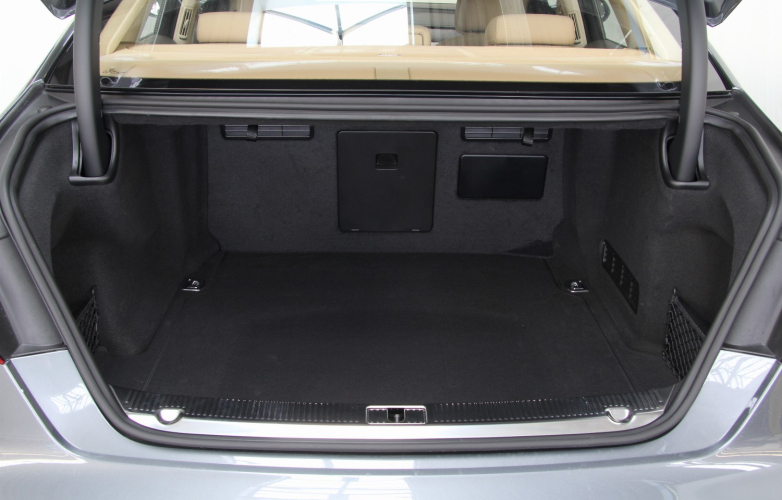 Audi A8 3.0 TDI clean diesel quattro tiptronic 4dr saloon 2014 | RiDC