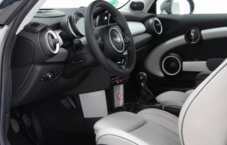 Mini Cooper 3dr hatch 2014 | RiDC