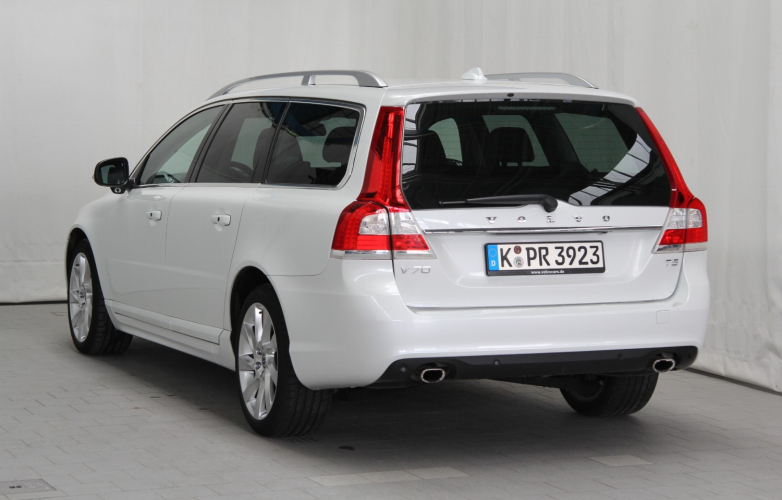 Volvo V70 T5 Summum Geartronic 5dr estate 2014 | RiDC
