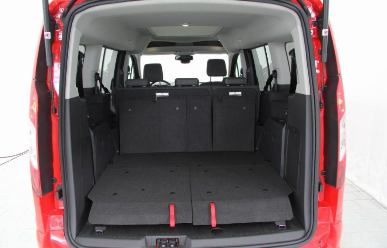 Ford Grand Tourneo Connect 1.6 TDCi Titanium 5dr estate 2014 | RiDC