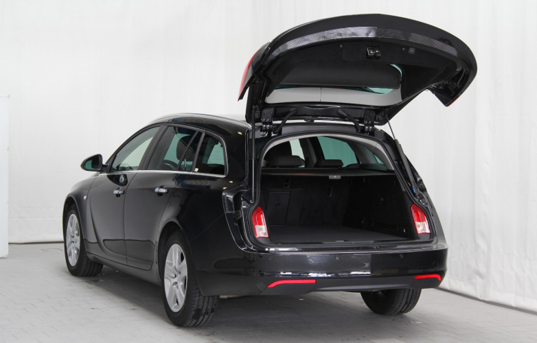 Vauxhall Insignia Sports Tourer 2.0 CDTI ecoFlex Start Stop Edition 5dr ...