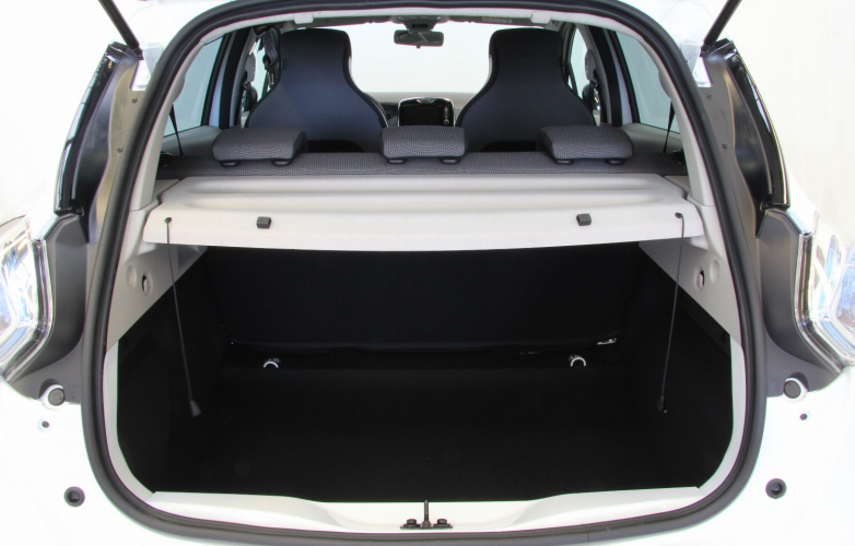 Renault Zoe Intens 5dr hatch 2016 | RiDC