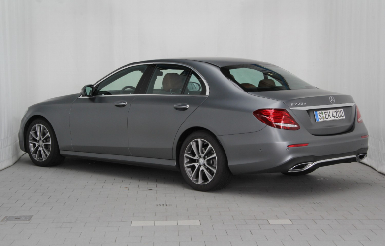 E 220 d 4dr saloon 2016 | RiDC