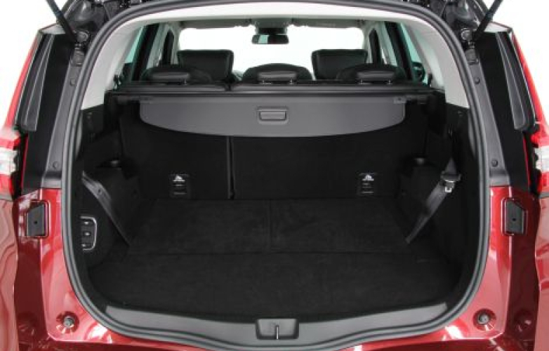 Grand Scénic 5dr mpv 2017 | RiDC