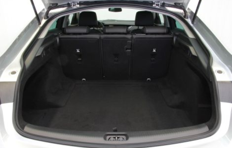 Insignia Grand 5dr hatch 2017 | RiDC