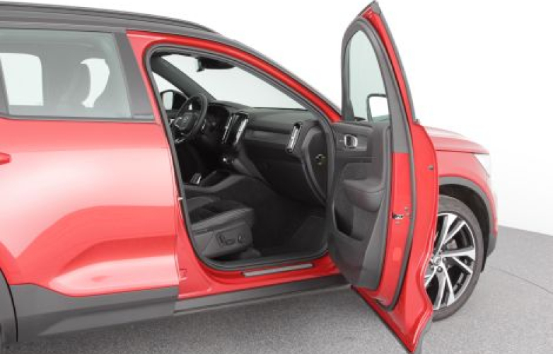 XC40 5dr saloon 2018 | RiDC