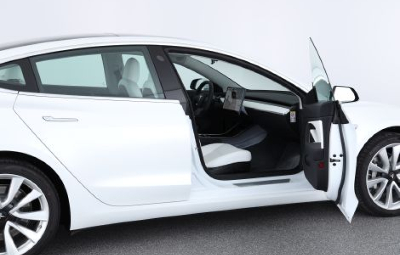 Model 3 5dr hatch 2019 | RiDC