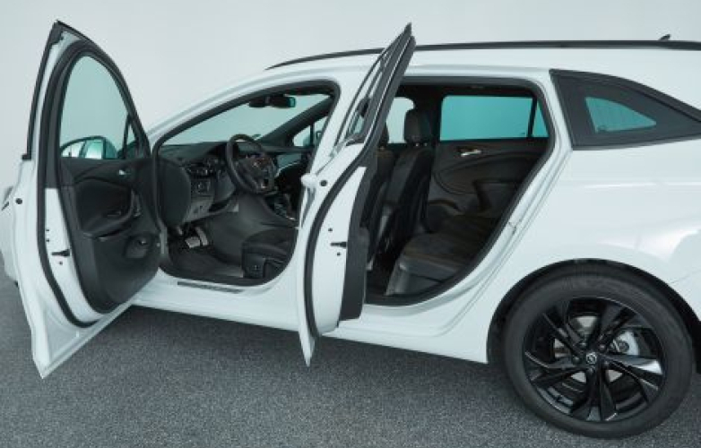 Astra Sports Tourer 1.5 5dr estate 2019 | RiDC