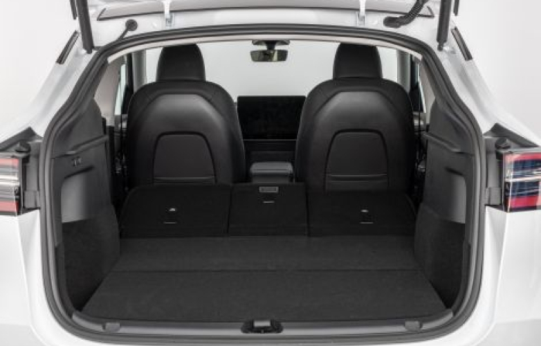 Model Y Maximum Range 5dr saloon 2023 | RiDC